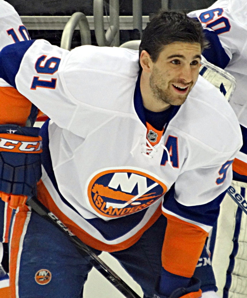 John Tavares and Jonathan Toews record NHL hat tricks to open 2018-19 ...