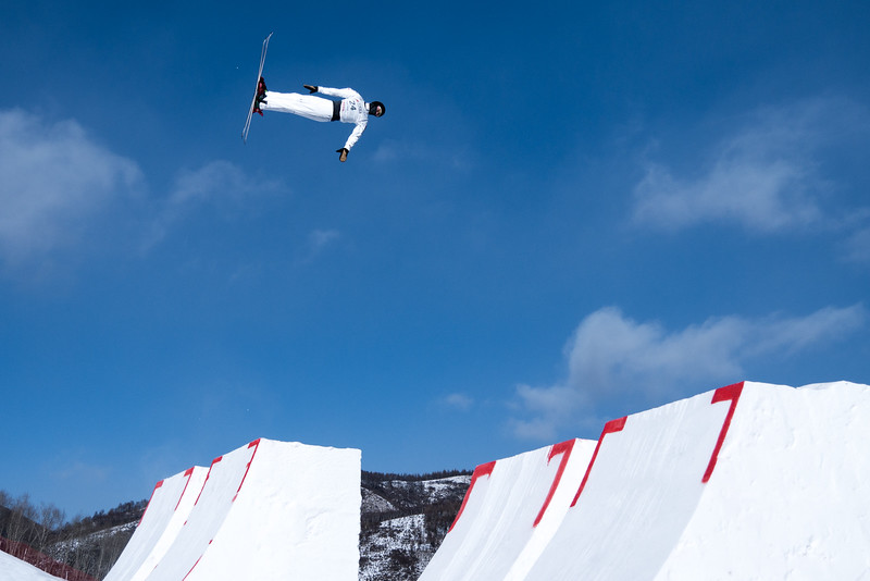 Irving and Nadeau win World Cup aerials medals in Quebec