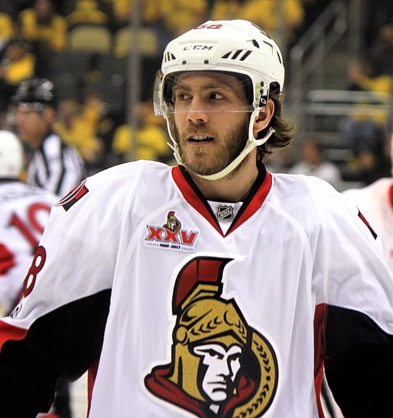 Blues sign forward Mike Hoffman from the Panthers - Canadian Sport Scene