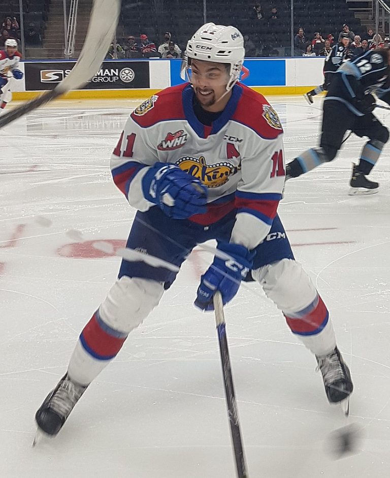 Dylan Guenther named NHL First Star of the Week