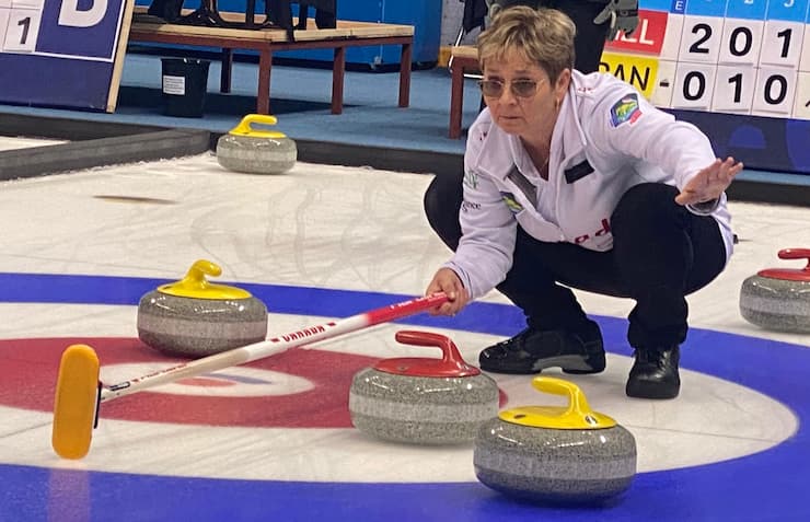 Canada wins two golds at the World Senior Curling Championship