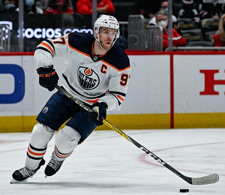 Oilers captain Connor McDavid named NHL First Star of the Week