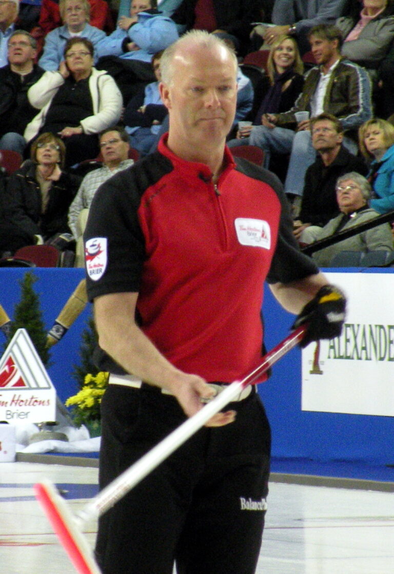 Canadian curling star Glenn Howard retires at age 61