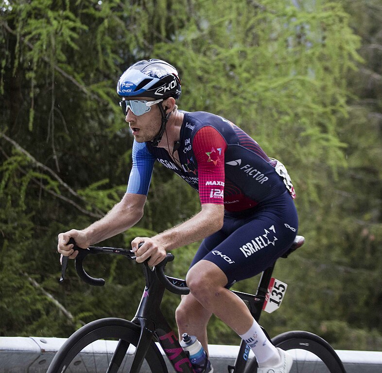 Derek Gee wins 2025 O Gran Camino