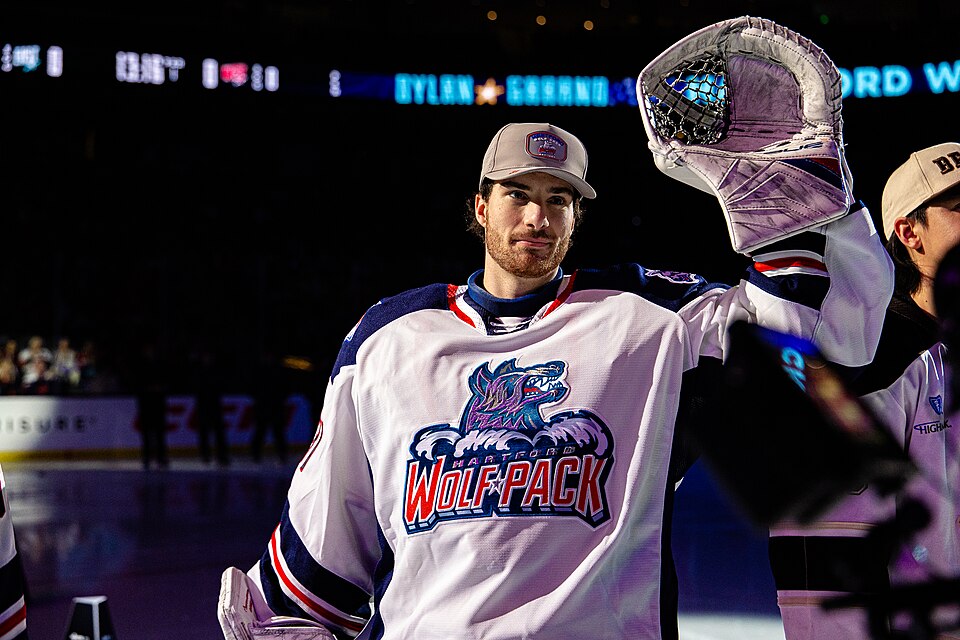 Canada blanks Slovenia 4-0 at 2025 Men's Hockey Worlds