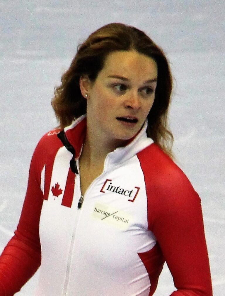 Canada wins Olympic bronze in women's 3000m short track relay